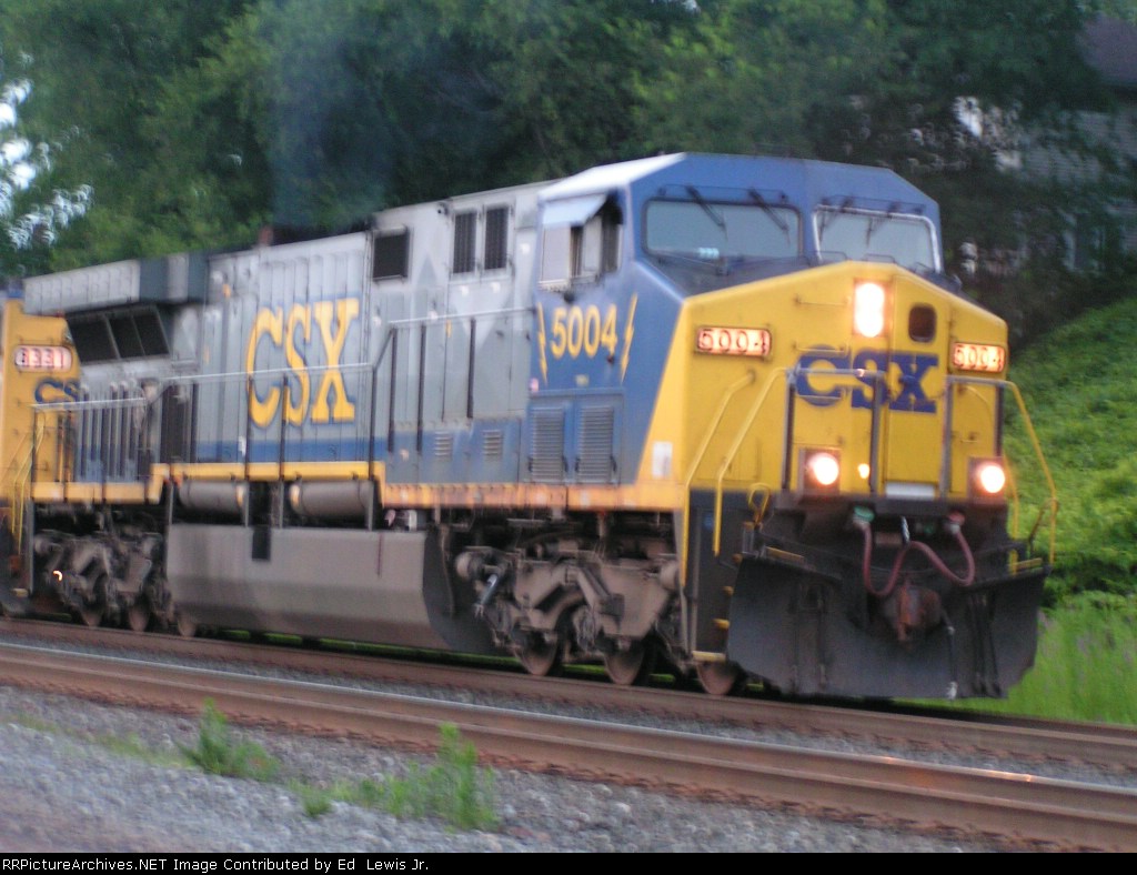 CSX 5004
